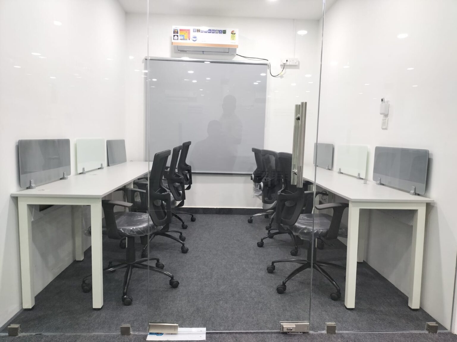 Coworking office space Velachery | Virtual & Shared office for rent